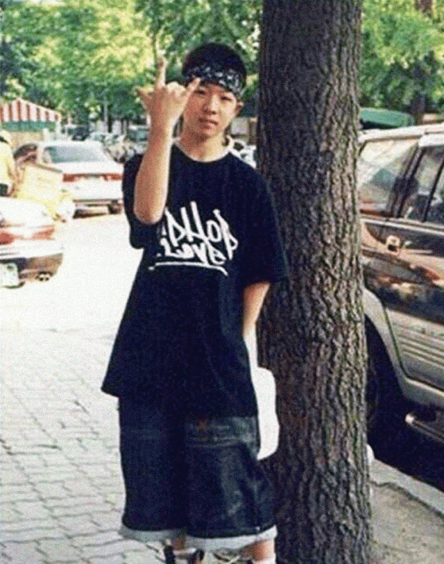 Taeyang khẳng định: "Tôi có phong cách thời trang riêng." - ELLE VN