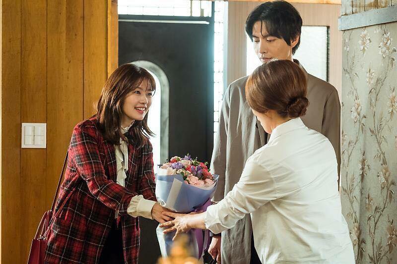 Thời trang trong phim: Cuộc Đời Đầu Tiên (Because This is My First Life ...