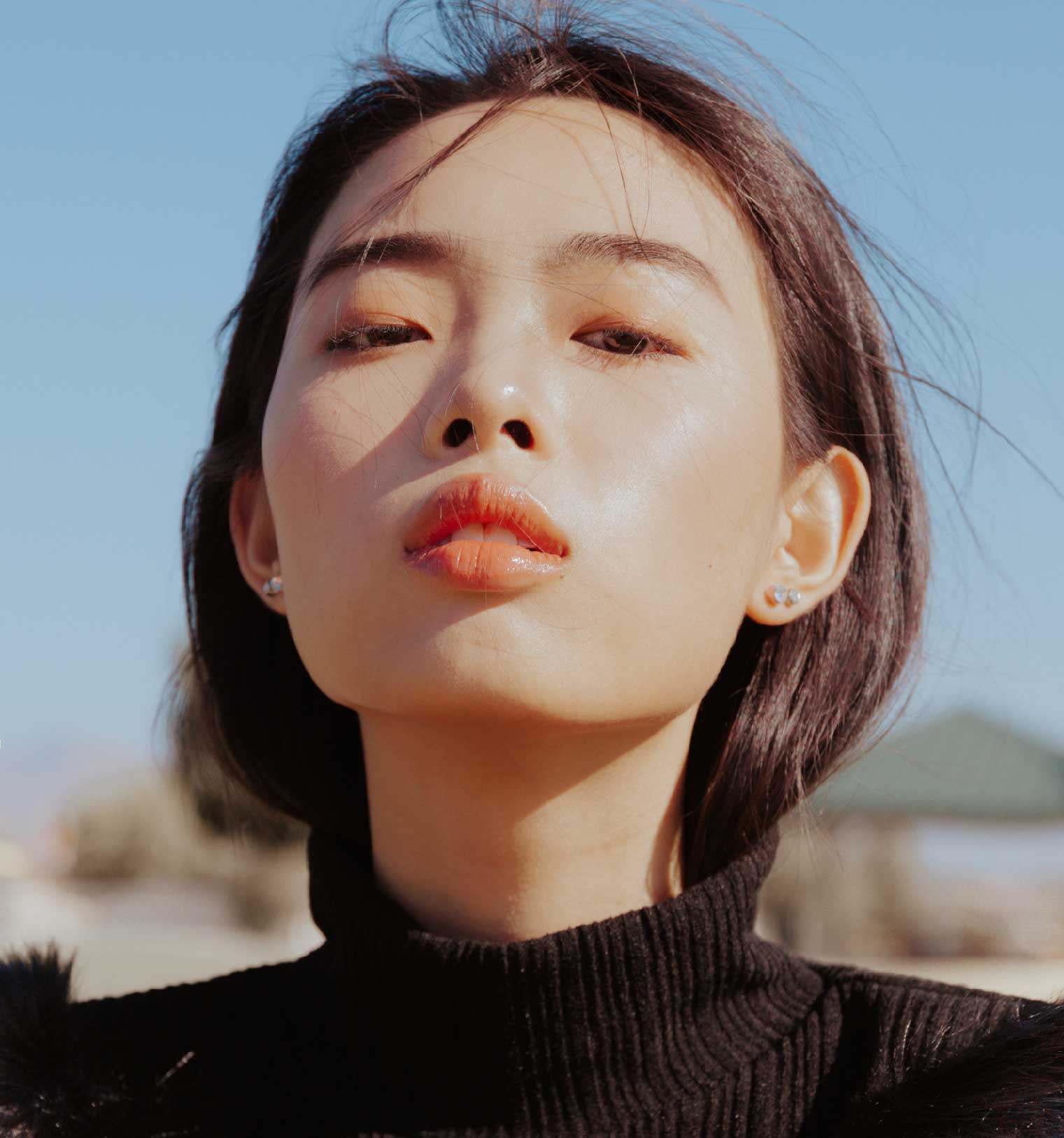 9 cách sử dụng sáp dầu có lợi cho da | ELLE Việt Nam