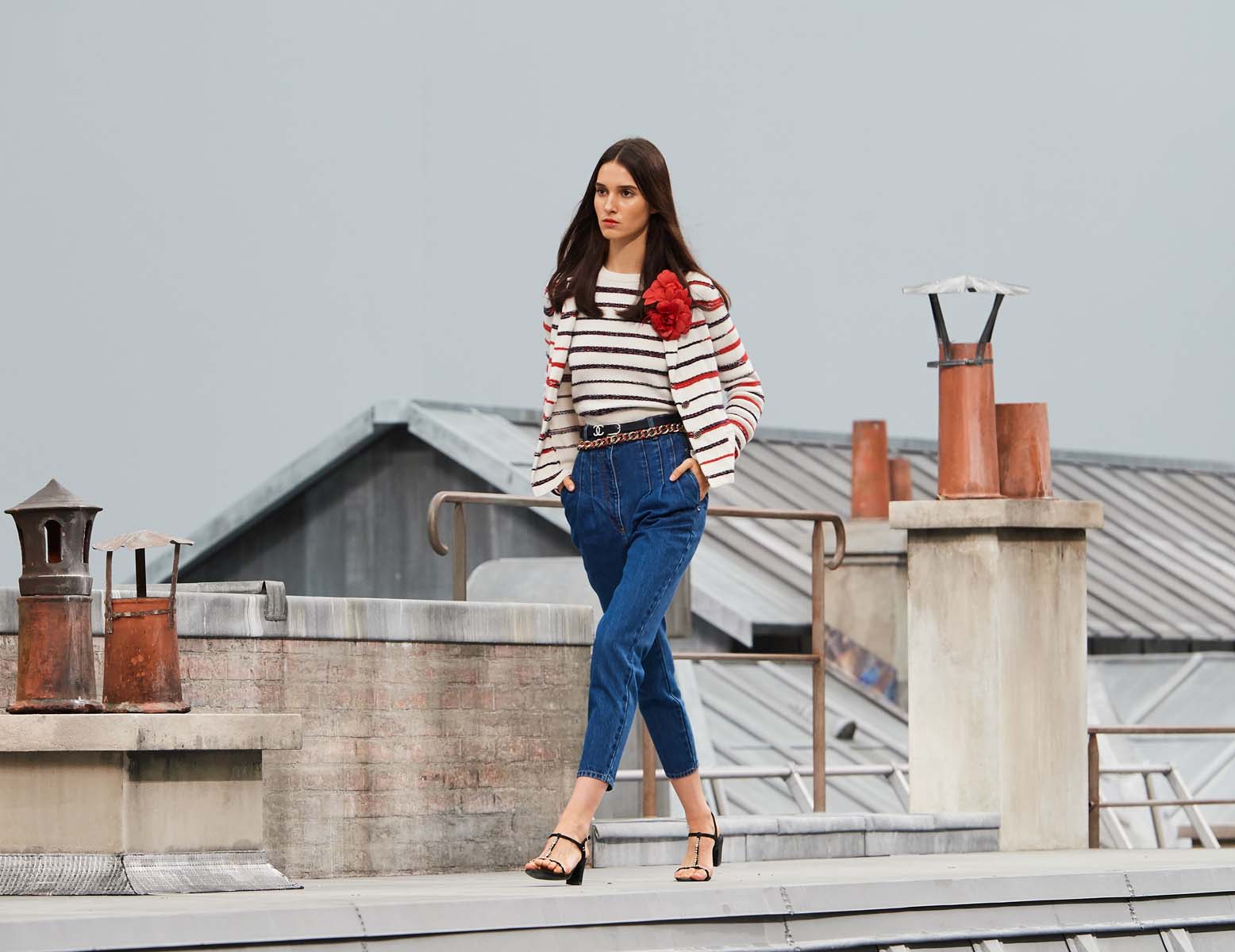 Coco Chanel và 7 thiết kế làm "xoay chuyển" thế giới thời trang | ELLE