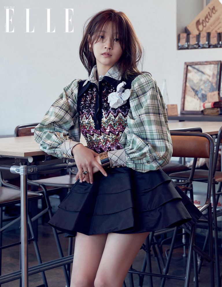 Park So Dam "lột xác" ấn tượng với phong cách retro | ELLE