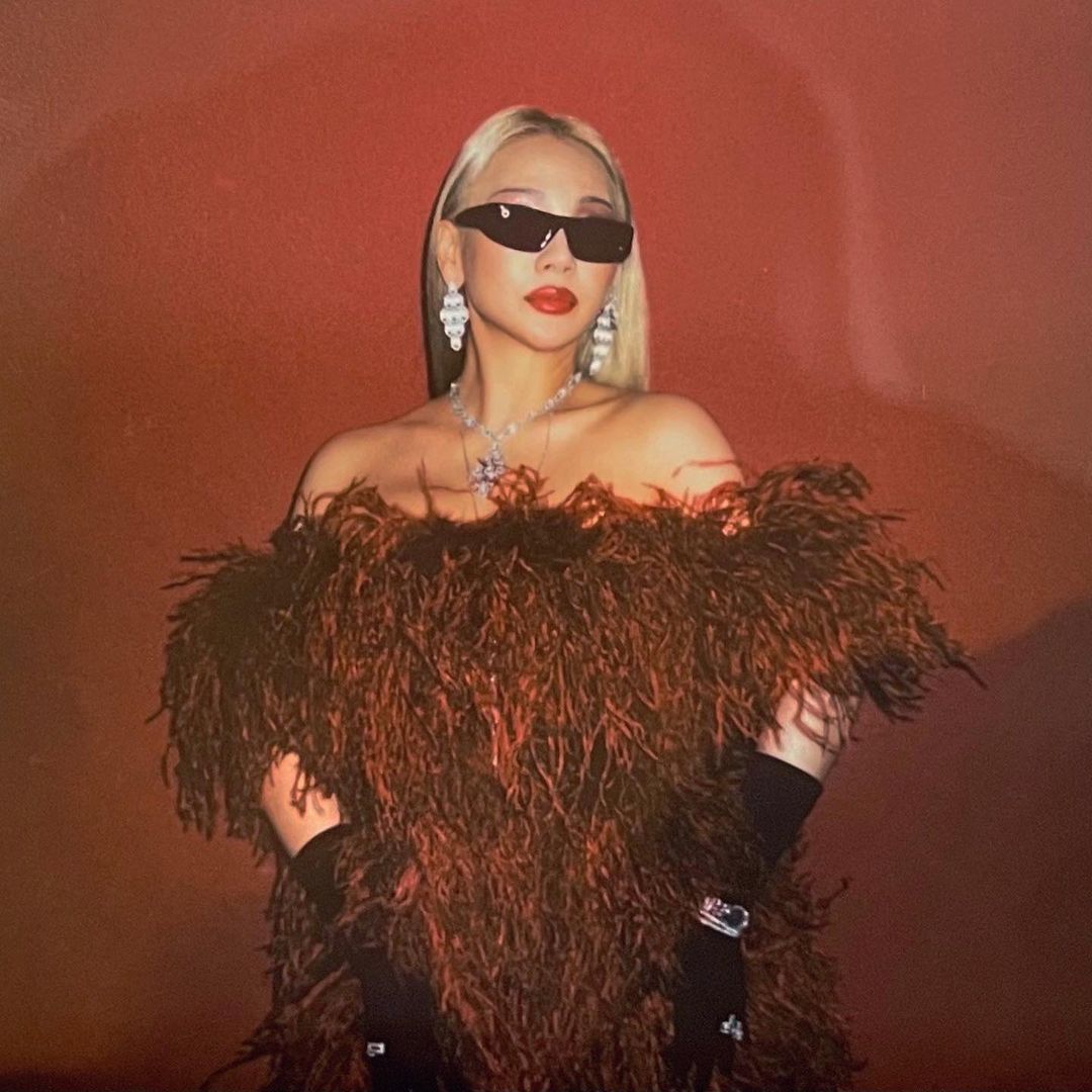 Alpha Aesthetic - Cú "knock-out" sành điệu của thời trang nữ quyền | ELLE