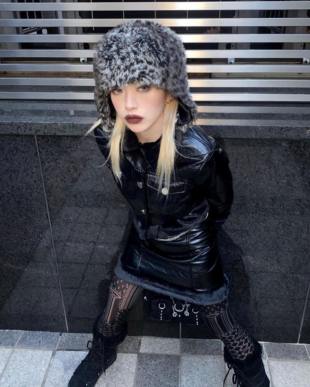 Alpha Aesthetic - Cú "knock-out" sành điệu của thời trang nữ quyền | ELLE