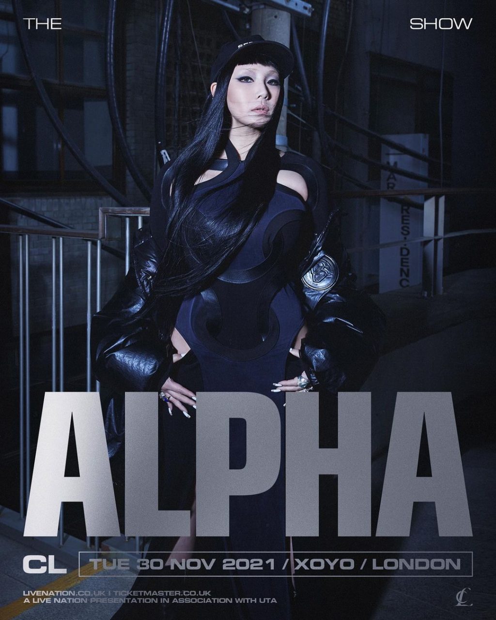 Alpha Aesthetic - Cú "knock-out" sành điệu của thời trang nữ quyền | ELLE