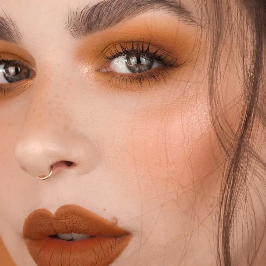 Cinnamon Spice Girl: xu hướng trang điểm tuyệt đẹp từ TikTok | ELLE