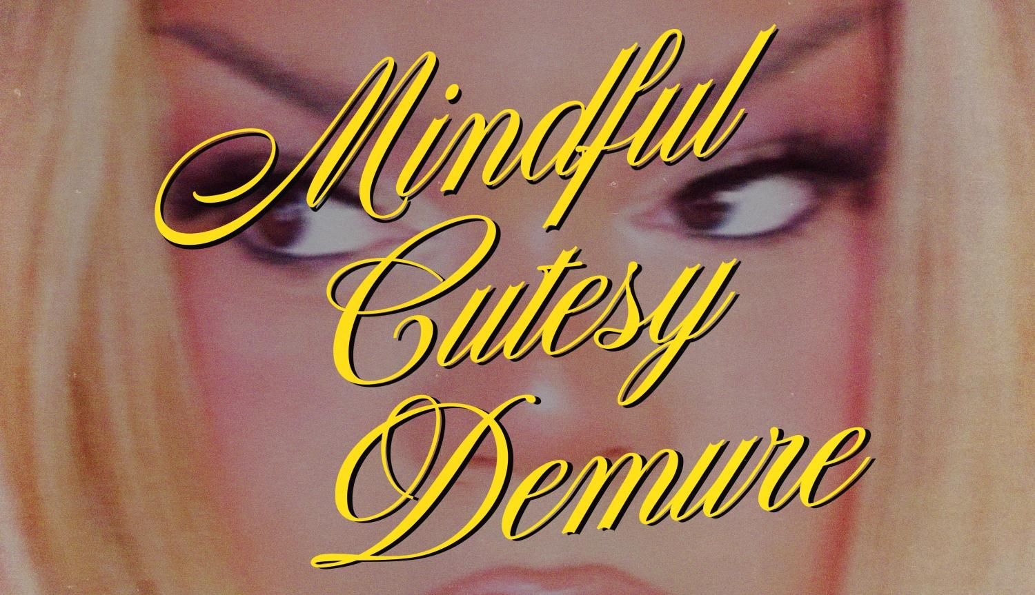 Giải thích ý nghĩa và xu hướng của từ "demure" trên TikTok | ELLE