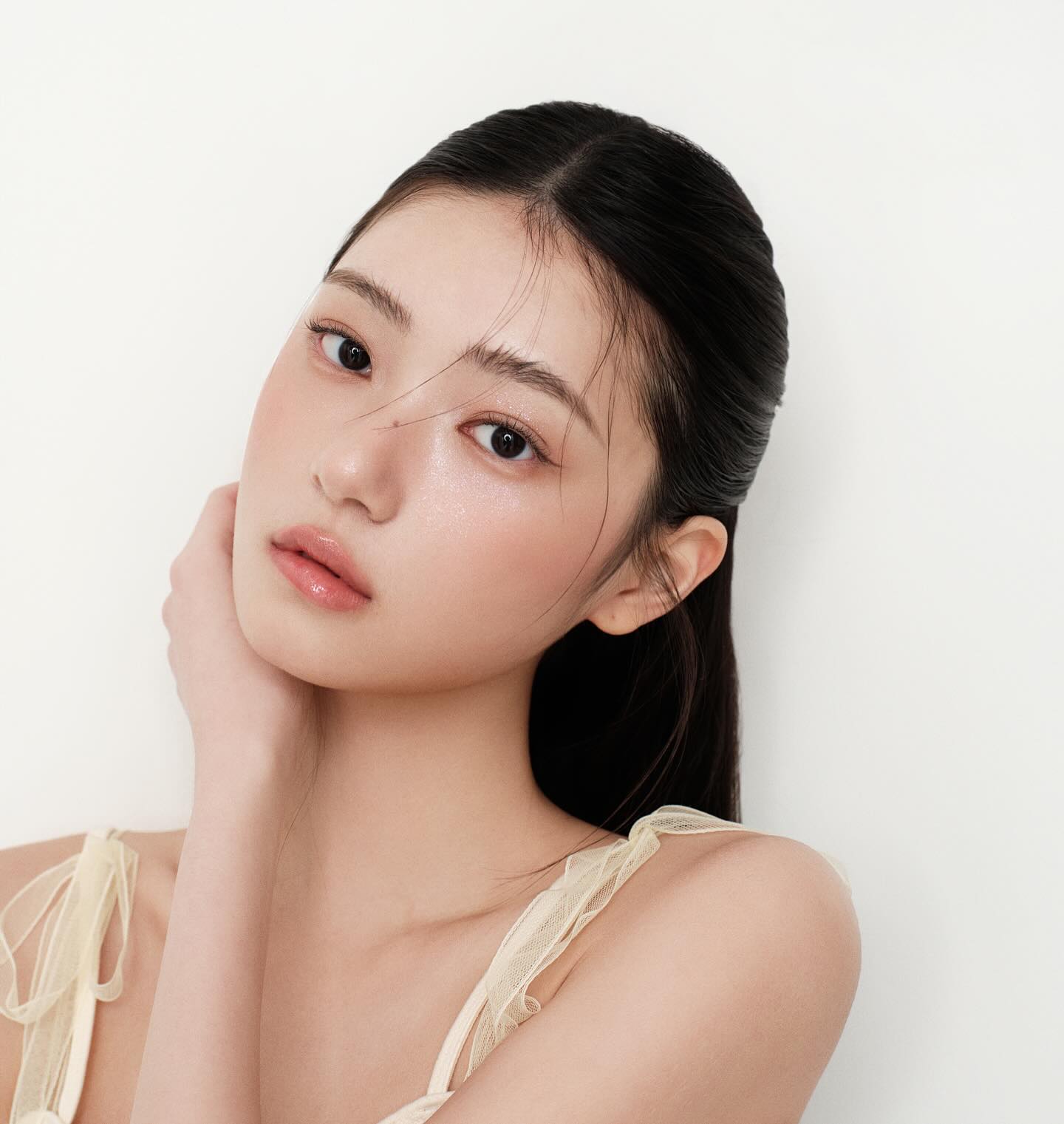 8 bảng mắt đa năng giúp nàng lung linh trong tích tắc | ELLE