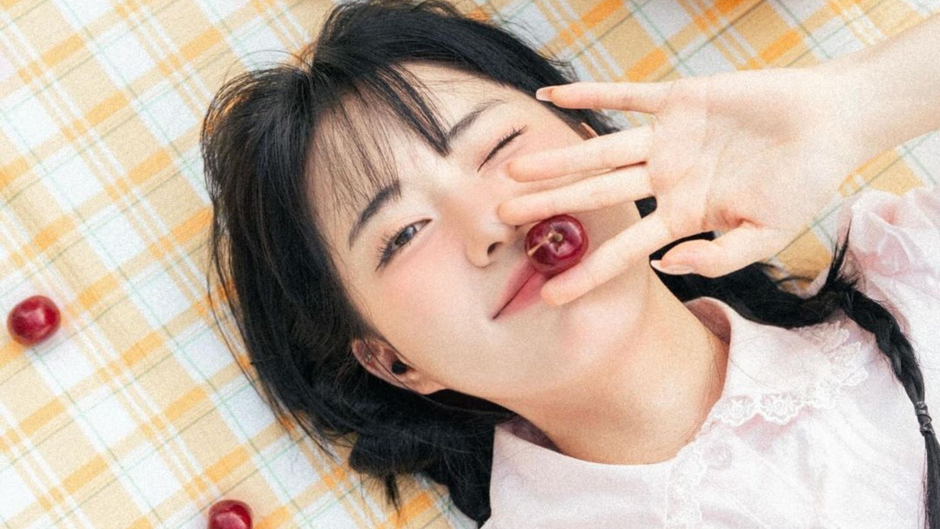 Trắc nghiệm: Làm sao để xác định tone da của bạn? | ELLE