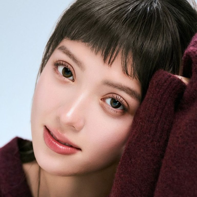 Alissa Hồ – Vẻ đẹp tinh giản của một "IT Girl" | ELLE