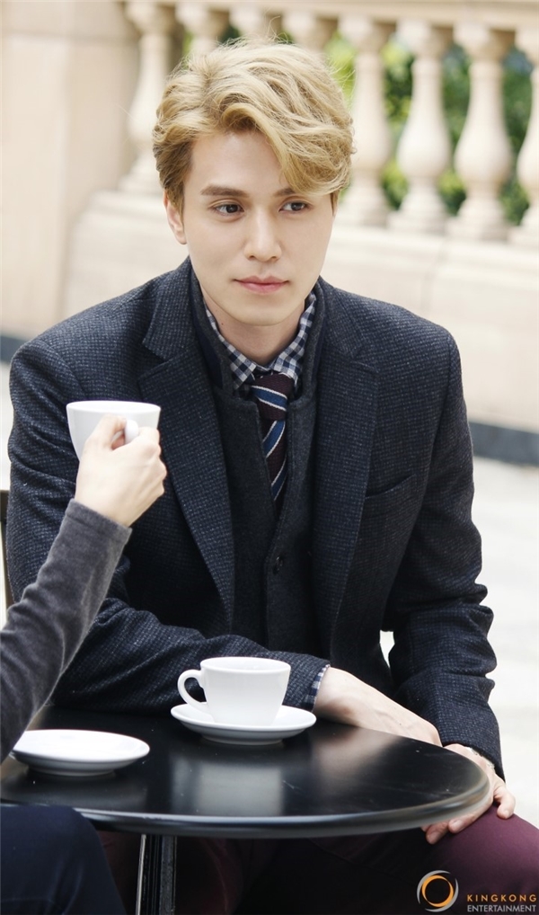 Những sao Hàn "chính gốc" luôn bị nhầm là con lai | ELLE