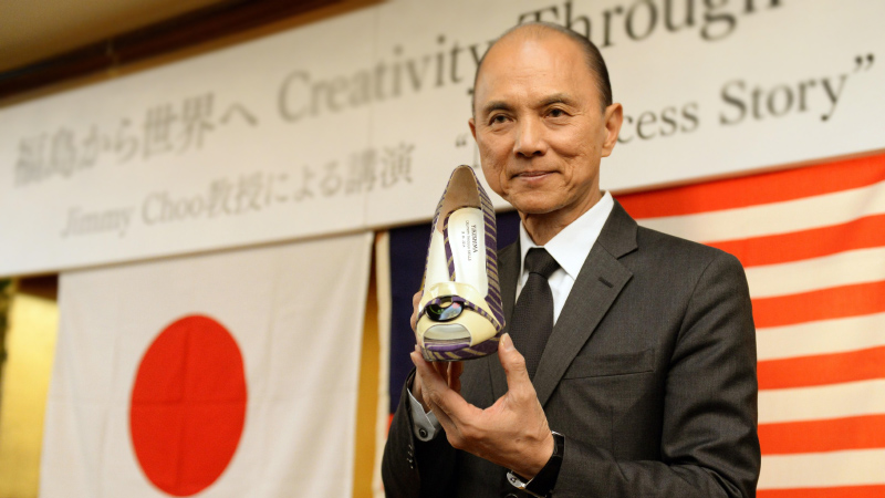 Nhìn lại 24 năm sáng tạo không ngừng của Prof. Jimmy Choo, OBE | ELLE