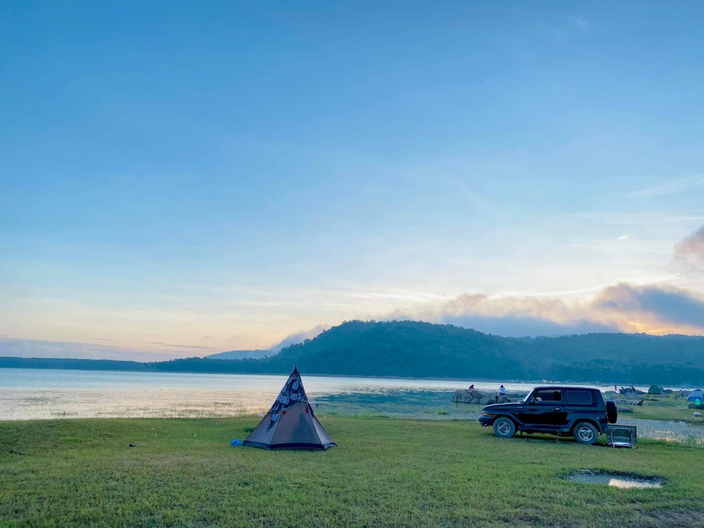 cam trai di bui glamping | ELLE