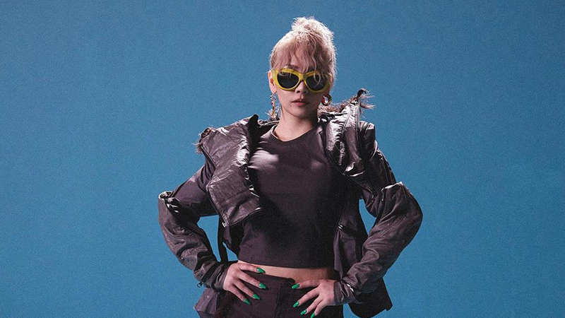 Alpha Aesthetic - Cú "knock-out" sành điệu của thời trang nữ quyền | ELLE