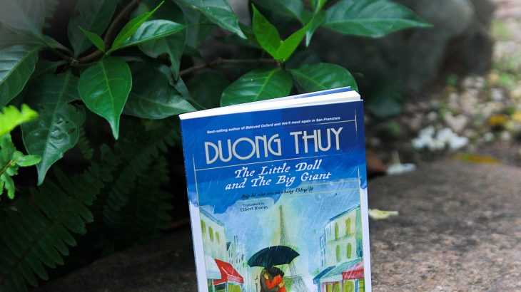 sach cua duong thuy ve nuoc phap va nguoi phap | ELLE