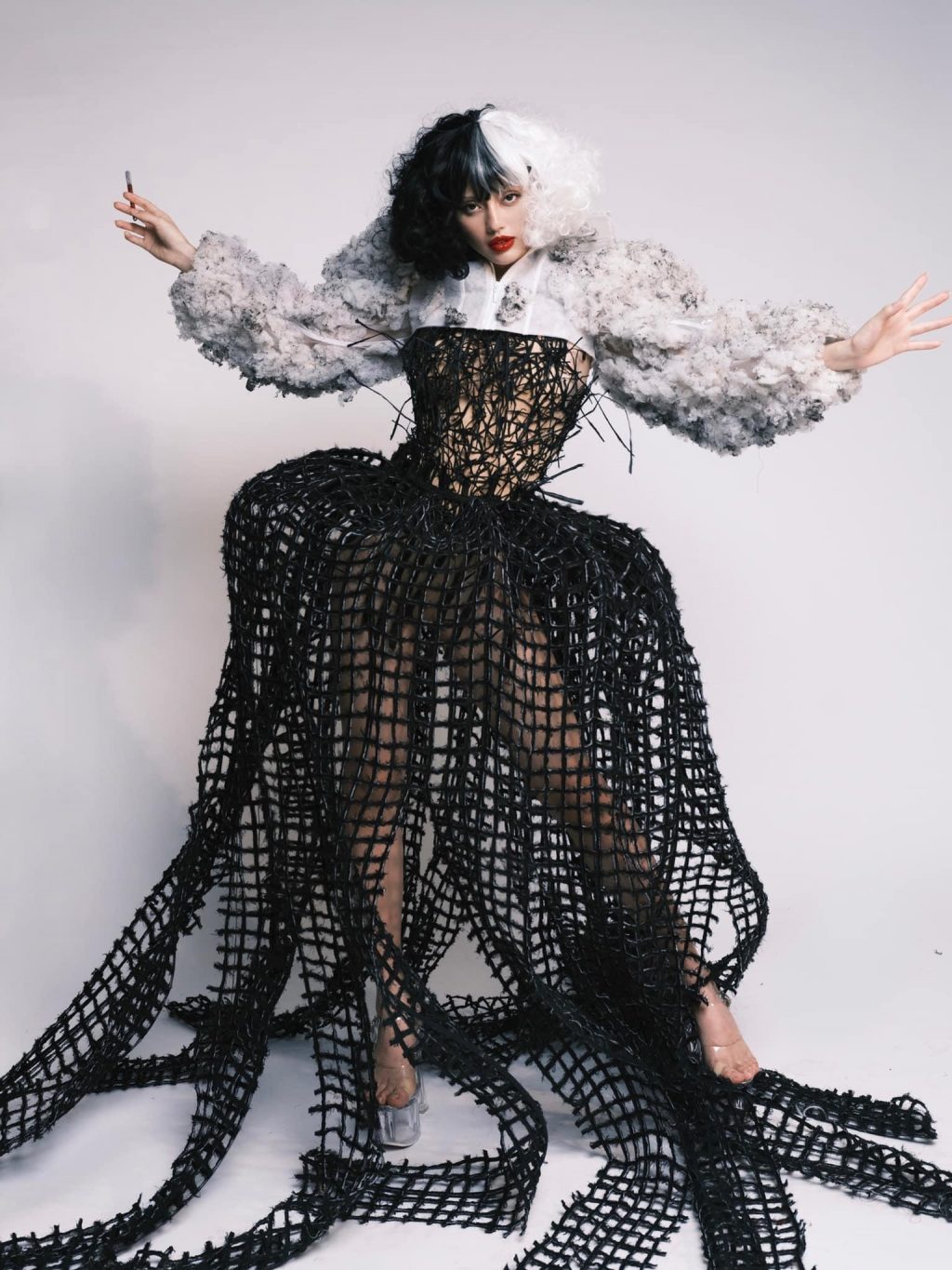 co-em-trendy-cosplay-cruella-mua-halloween.jpeg | ELLE