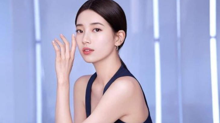 Haley Kim “phù thủy makeup” với cách trang điểm tối giản | ELLE