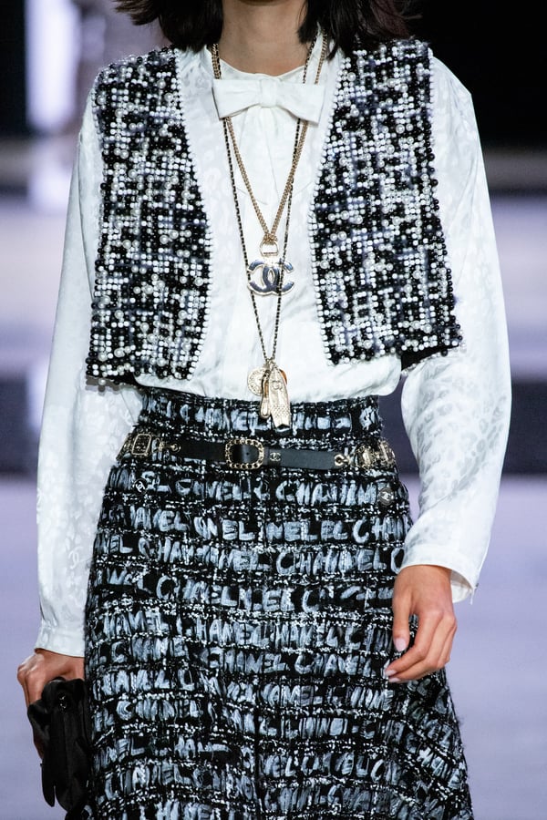 chanel-06-01-23-runway-105 | ELLE