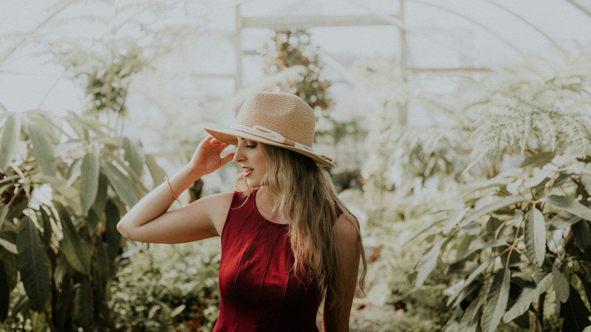 Khám phá 7 luân xa trên cơ thể của chúng ta | ELLE