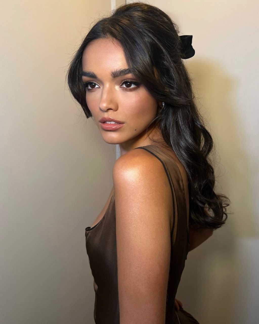 Makeup latte tông lạnh allanface | ELLE